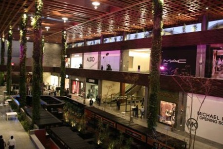 Area de Diseño: >>Luxury Hall by Sordo Madaleno